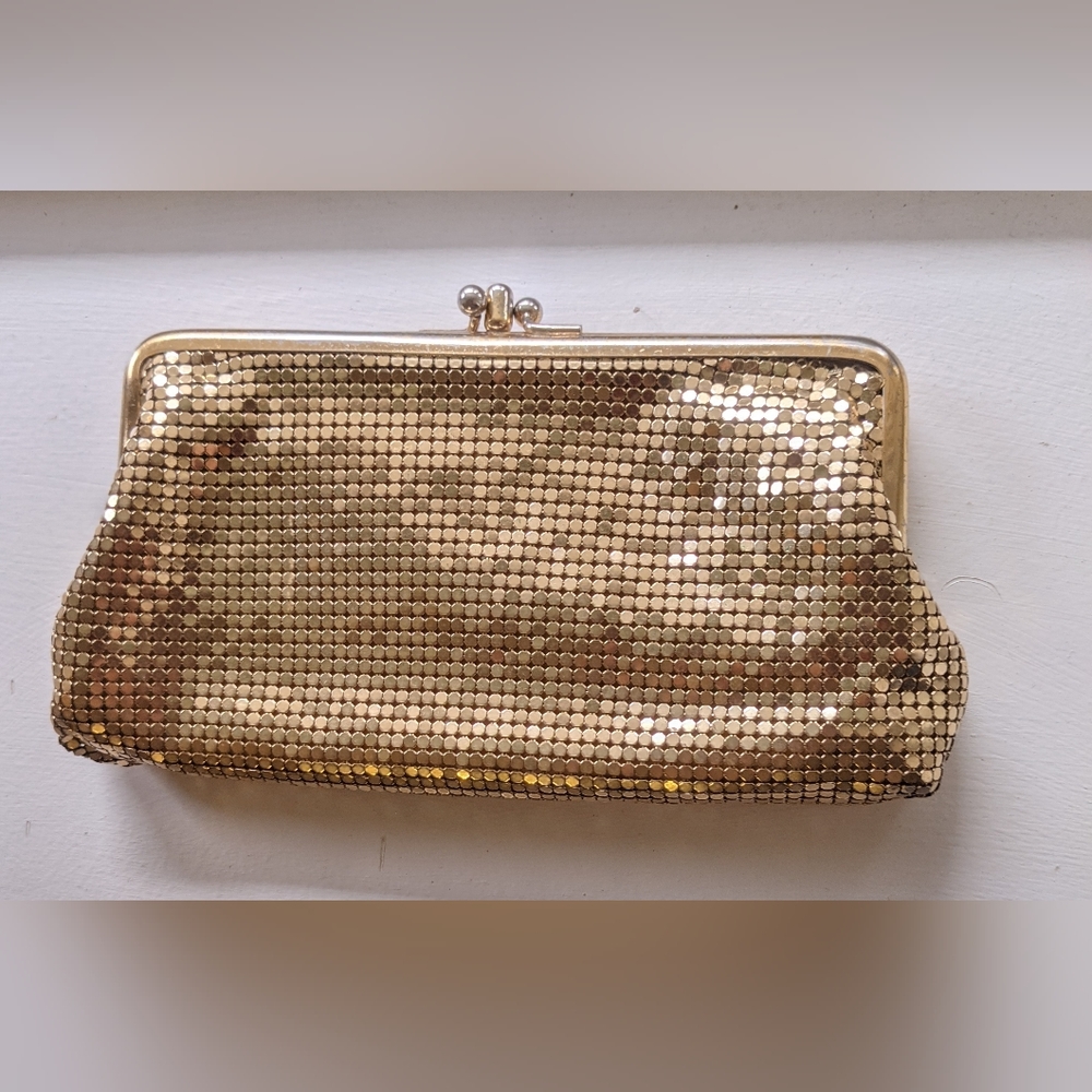 Whiting And Davis Vintage 50s Wallet Gold Mesh Kiss L… - Gem